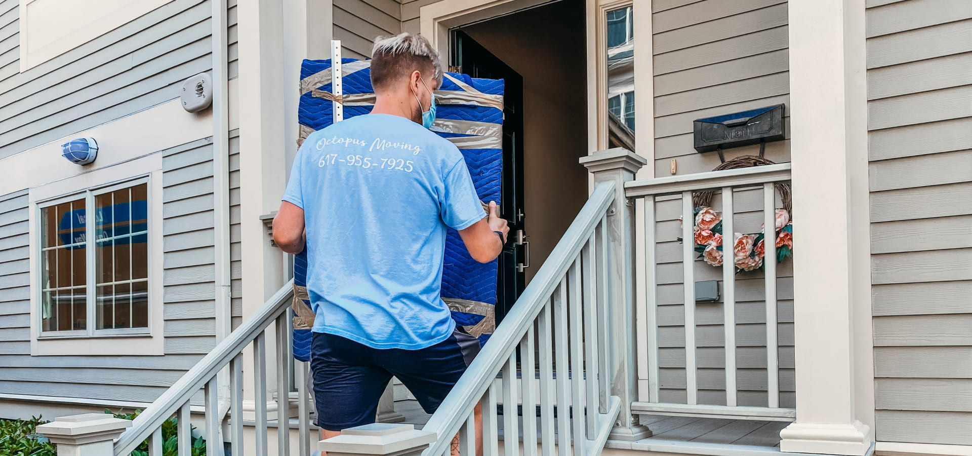Why Should You Hire Professional Movers? - OCTOPUS